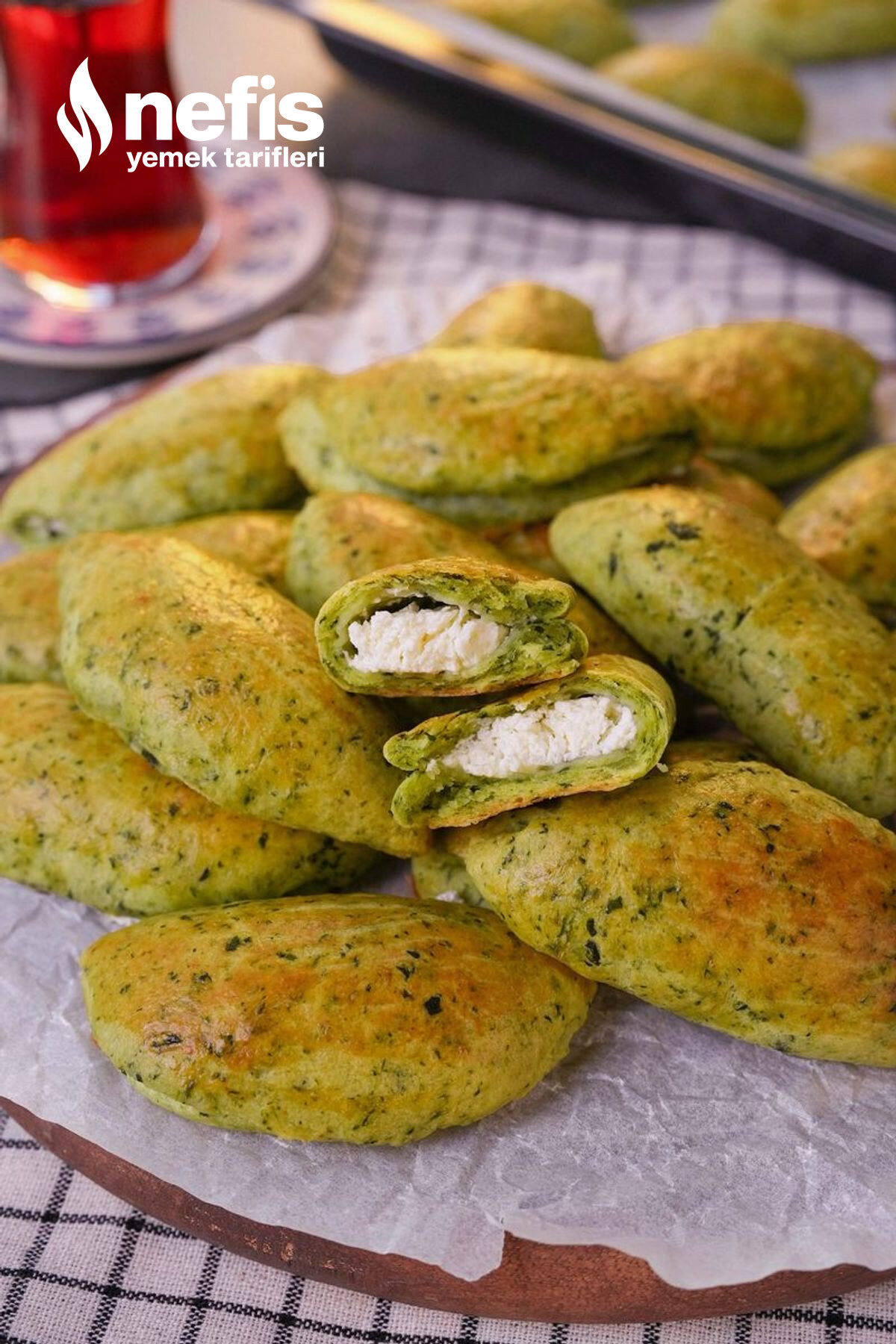 Labneli Yeşil Poğaça - Nefis Yemek Tarifleri