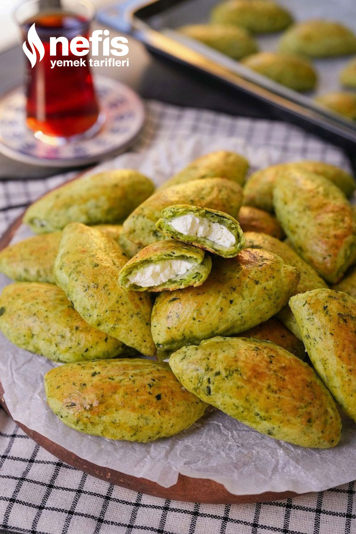 Labneli Yeşil Poğaça - Nefis Yemek Tarifleri