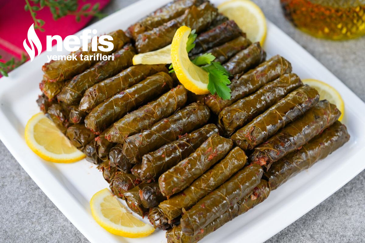 Zeytinyağlı Yaprak Sarması Tarifi - Nefis Yemek Tarifleri - #308438