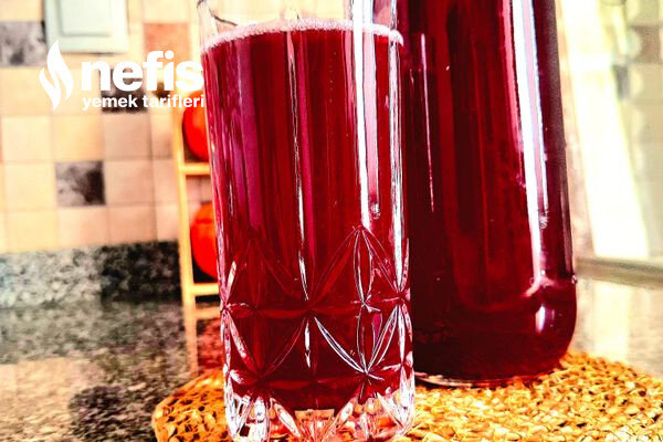 Vişne Likörü - Nefis Yemek Tarifleri