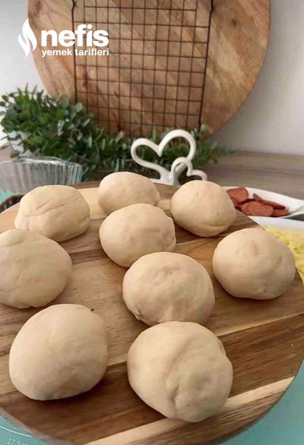 Sucuklu Simit Pide - Nefis Yemek Tarifleri - #12263442