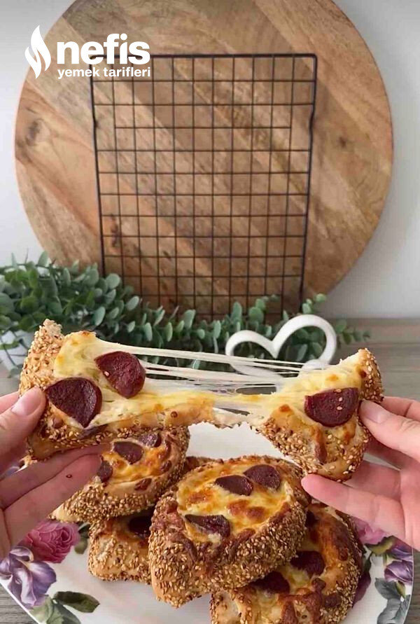 Sucuklu Simit Pide - Nefis Yemek Tarifleri - #12263442