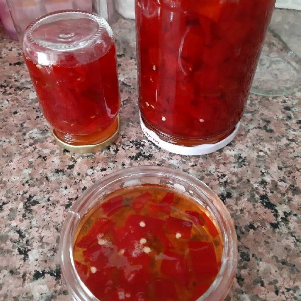 Kırmızı Kapya Biber Reçeli - Nefis Yemek Tarifleri