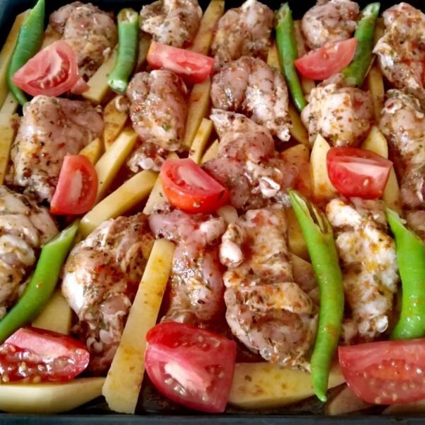 Fırında Tavuk Patates - Nefis Yemek Tarifleri - #4776129