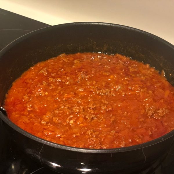 Orijinal Bolonez Sos Tarifi (videolu) - Nefis Yemek Tarifleri