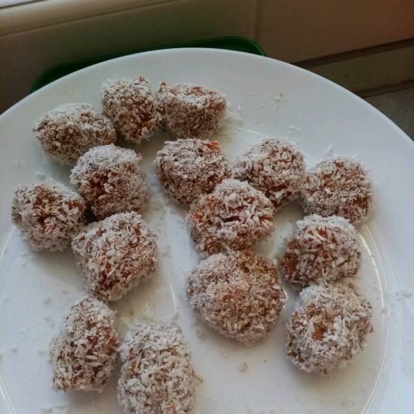Havuçlu Top Yapımı - Nefis Yemek Tarifleri