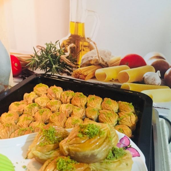 Fıstıklı Mekik Tatlısı - Nefis Yemek Tarifleri