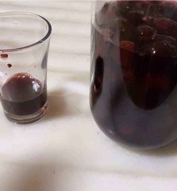 Vişne Likörü (alkolsüz) - Nefis Yemek Tarifleri