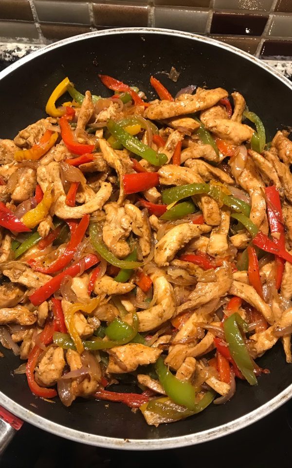 Tavuk Fajita - Nefis Yemek Tarifleri - #1983044