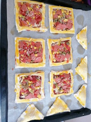 Milföy Pizza - Nefis Yemek Tarifleri - #2911730