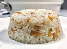 Şehriyeli Pirinç Pilavı Nasıl Yapılır? - Nefis Yemek Tarifleri