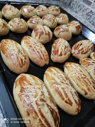 Pastane Poğaçası Tarifi - Nefis Yemek Tarifleri