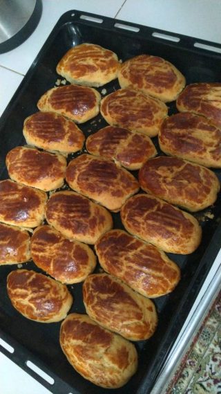 Pastane Poğaçası Tarifi - Nefis Yemek Tarifleri